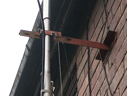 G6GVI's tilt-over mast